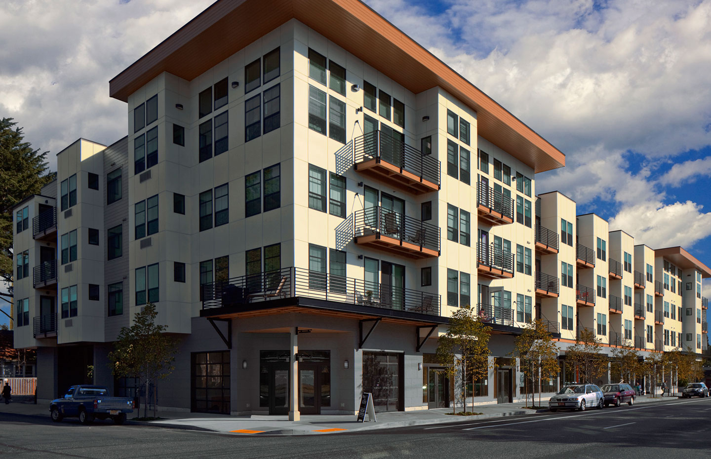 Retail – RJ Menashe, Inc.